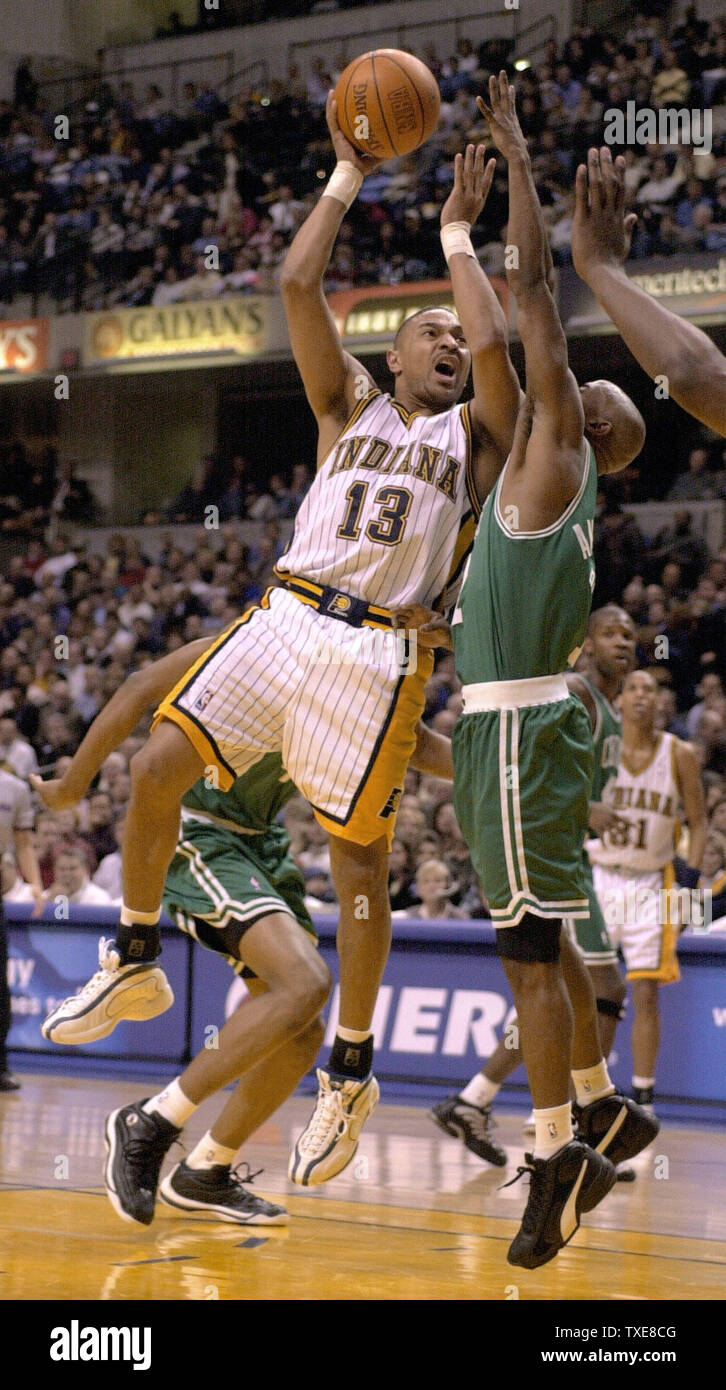 13 7 01 hi-res stock photography and images - Alamy