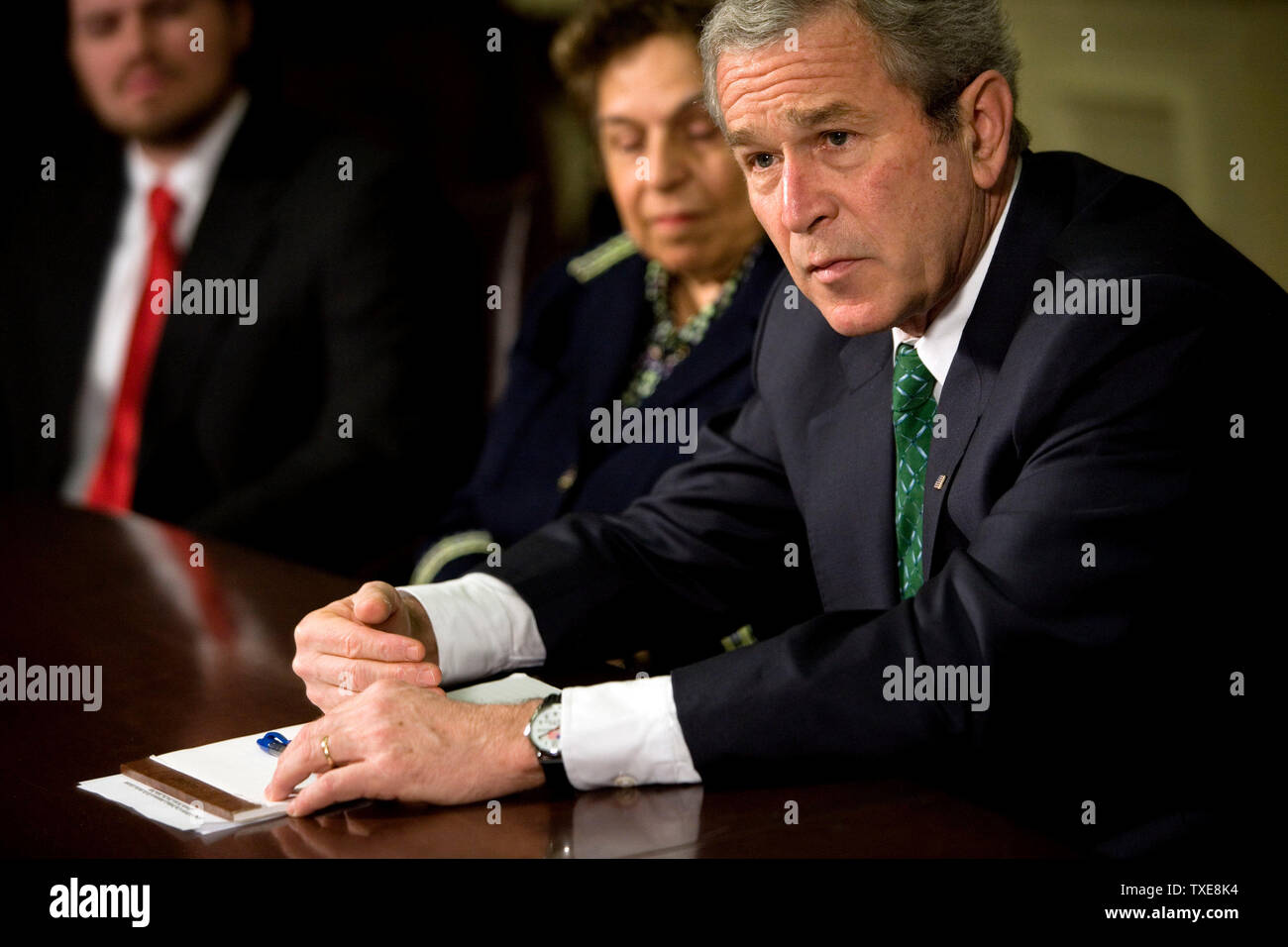 Bob dole army hi-res stock photography and images - Alamy