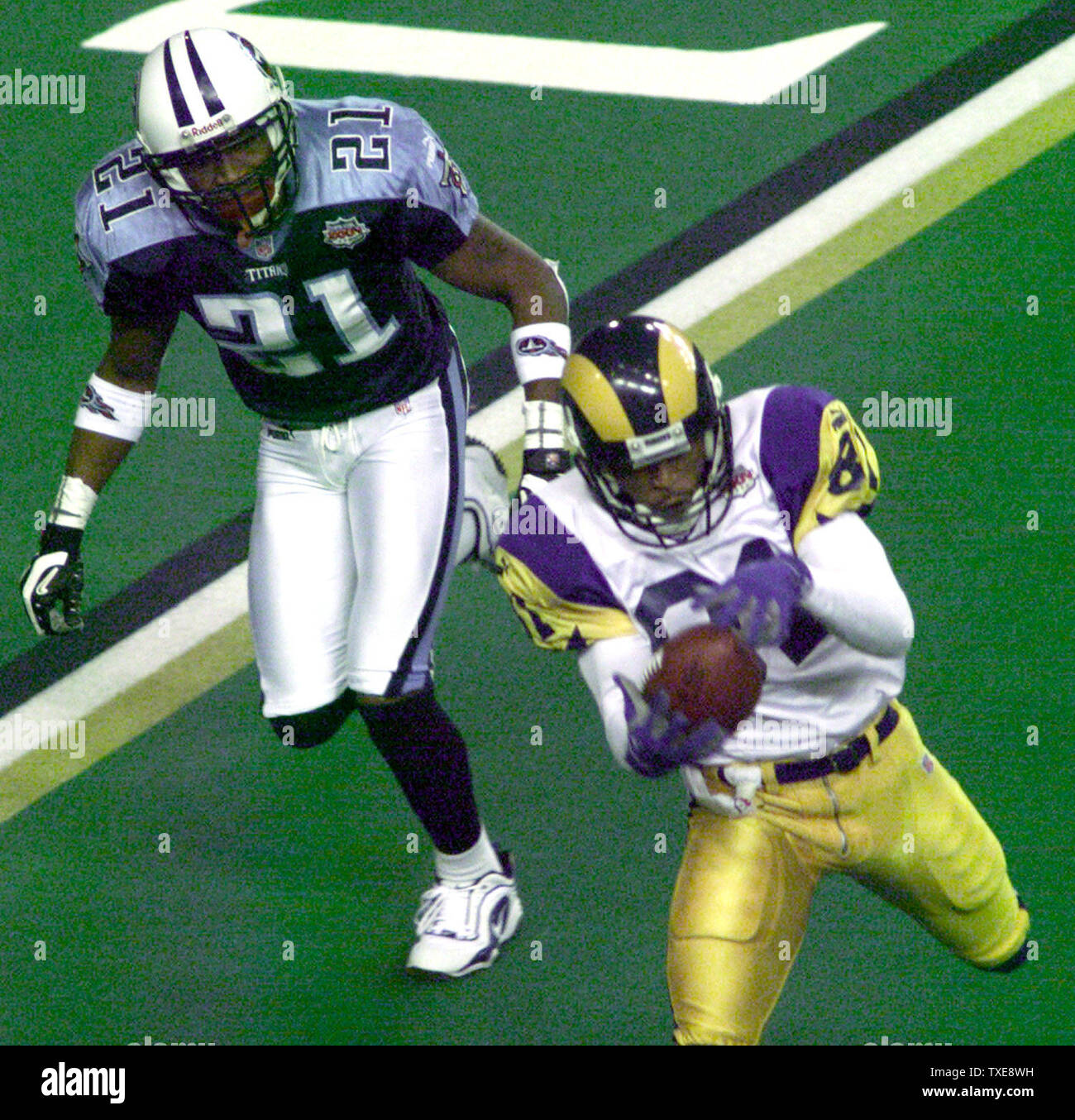 Samari rolle hi-res stock photography and images - Alamy