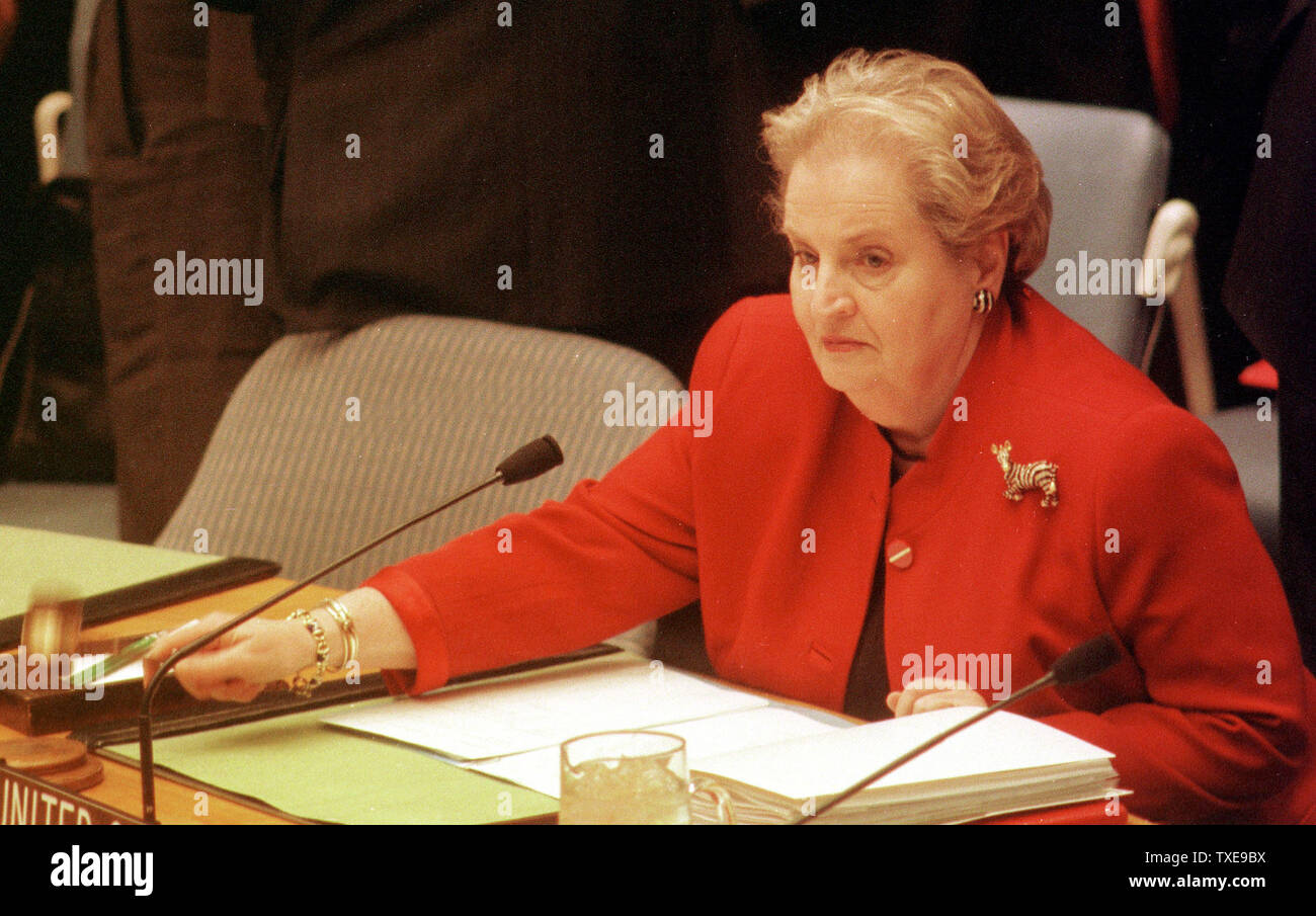 NYP2000012402 - 24 JANUARY 2000 - NEW YORK, NEW YORK, USA: U.S ...