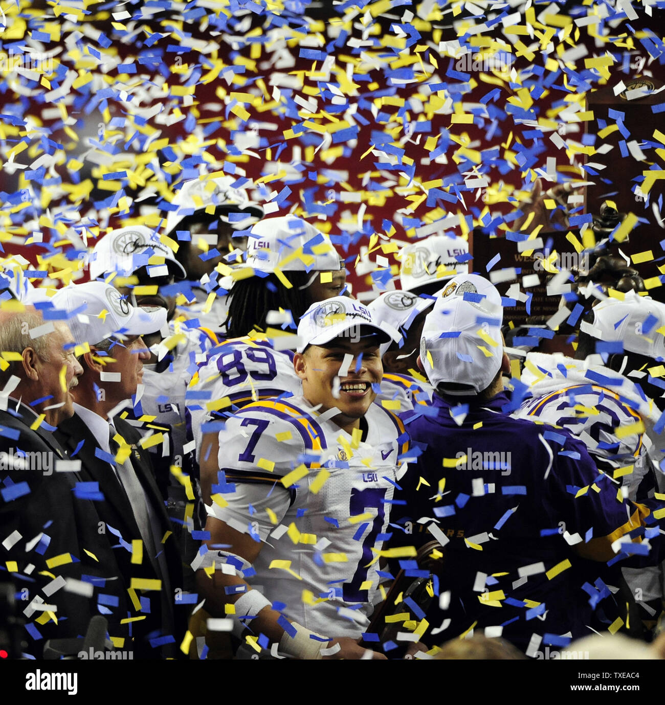 Lsu tigers tyrann mathieu celebrates hi-res stock photography and ...
