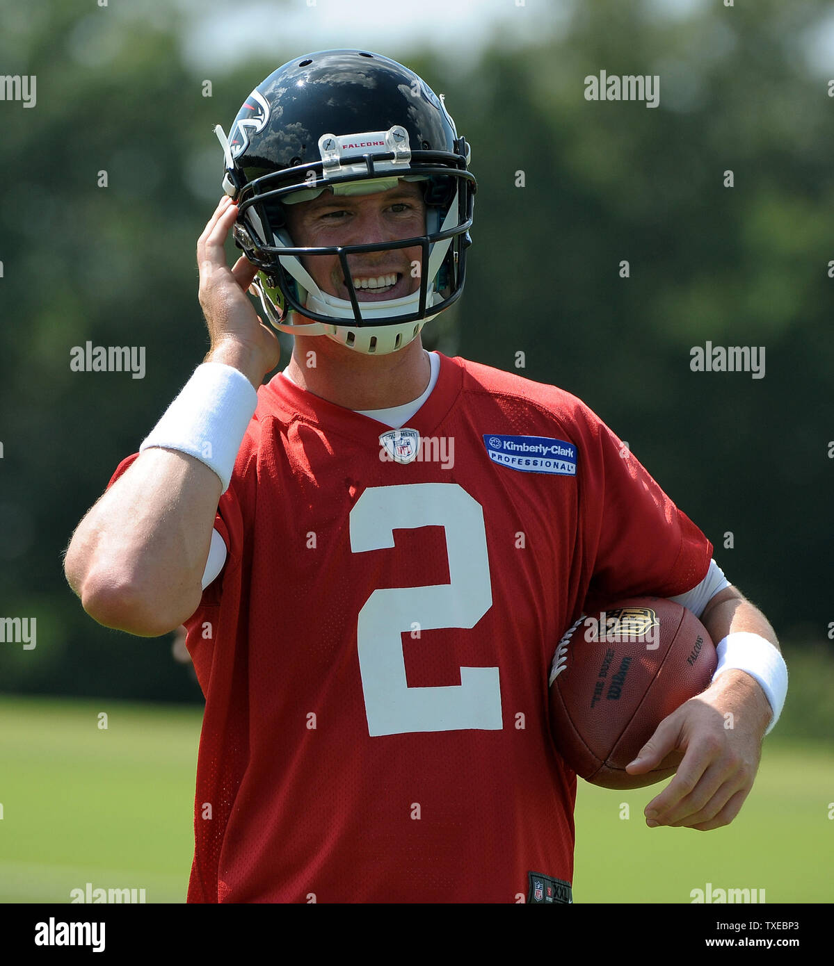 Matt ryan contract hi-res stock photography and images - Alamy