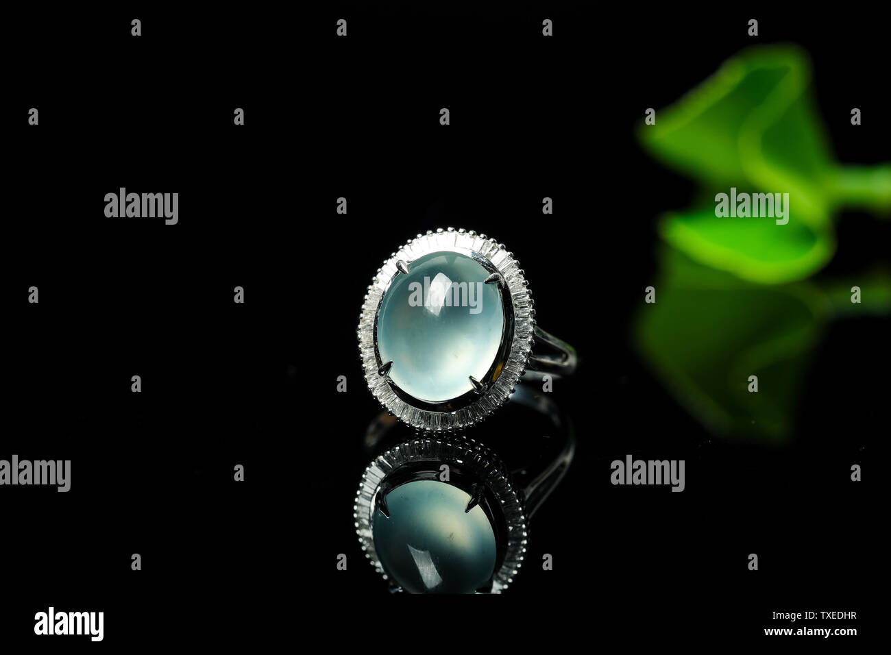 The emerald ring Stock Photo - Alamy