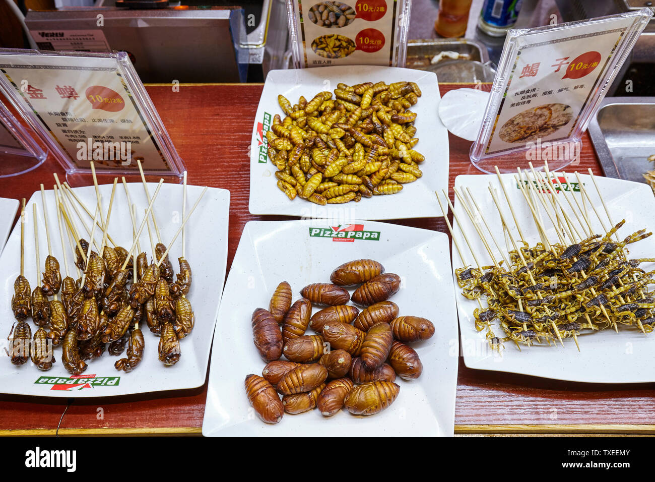 China insect food hi-res stock photography and images - Alamy