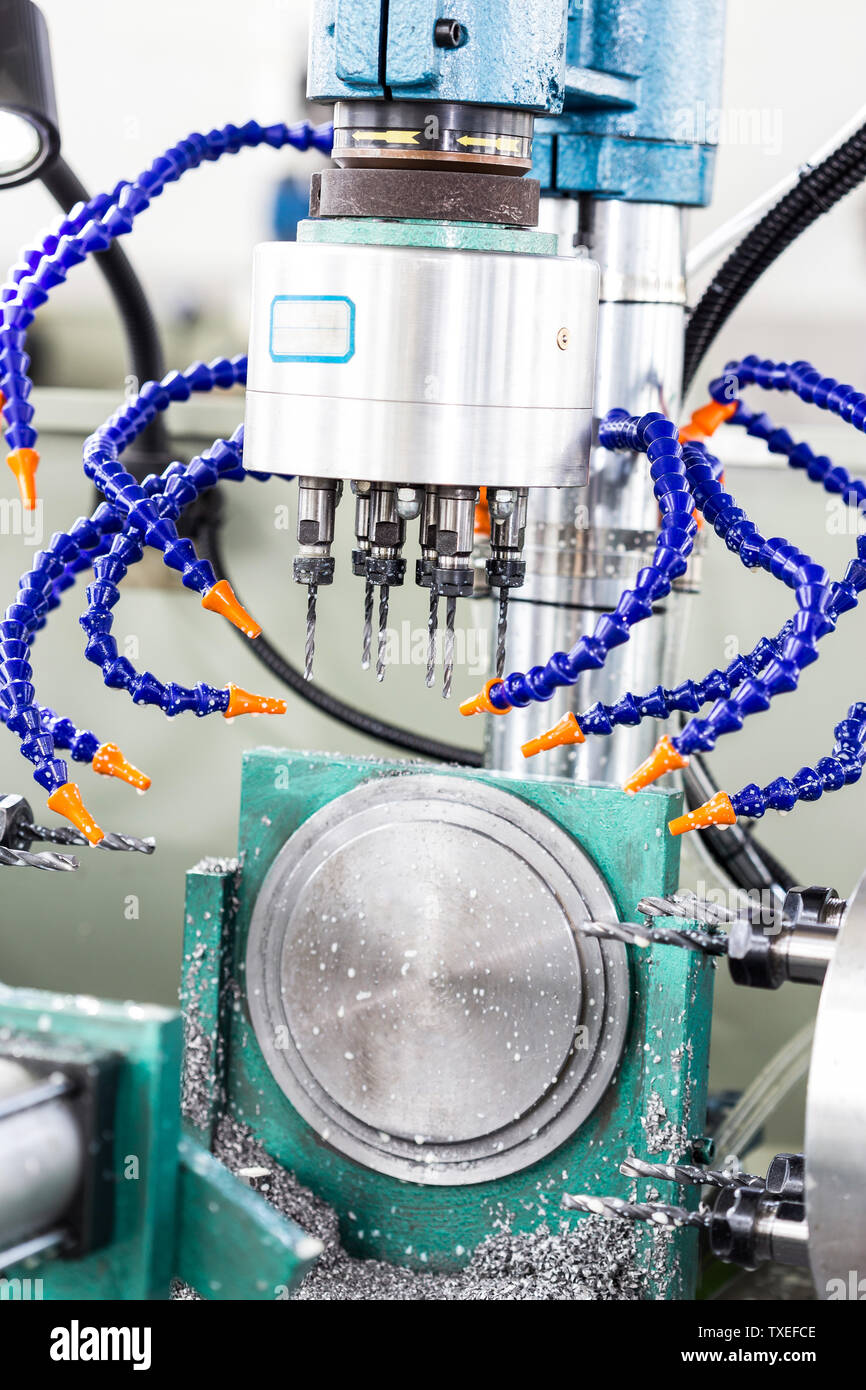 Machine in factory workshop Stock Photo - Alamy