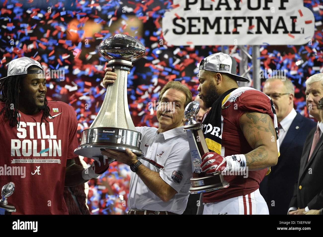 Nick saban with trophy hi-res stock photography and images - Alamy