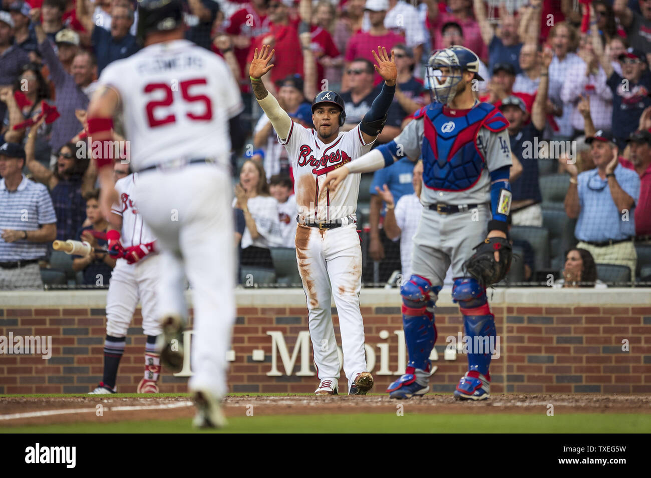 Hold for paul in sports hi-res stock photography and images - Alamy