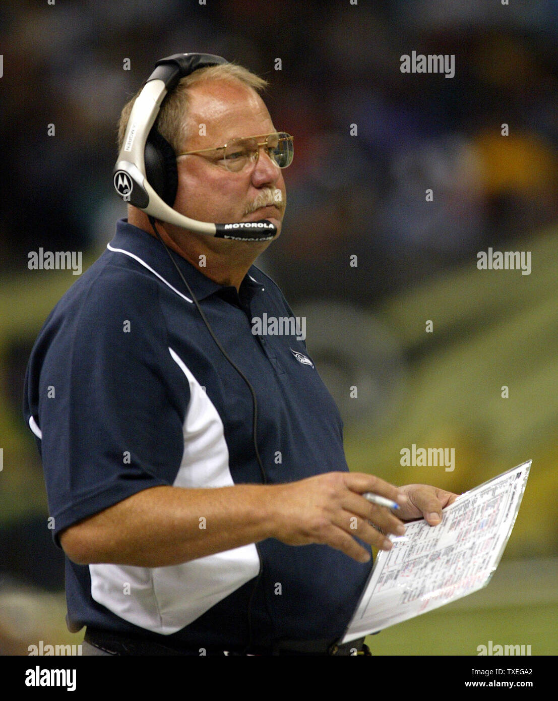 Superdome new orleans 2004 hi-res stock photography and images - Alamy