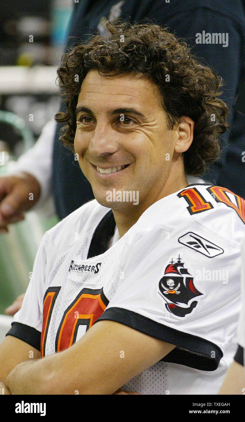 Superdome new orleans 2004 hi-res stock photography and images - Alamy