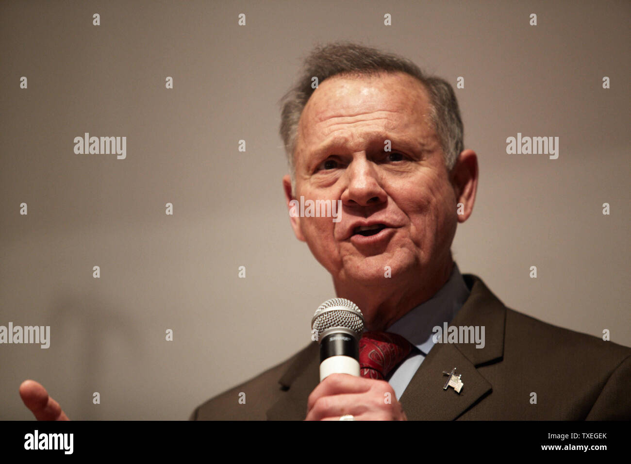 Republican Senatorial candidate Roy Moore delivers remarks at his ...