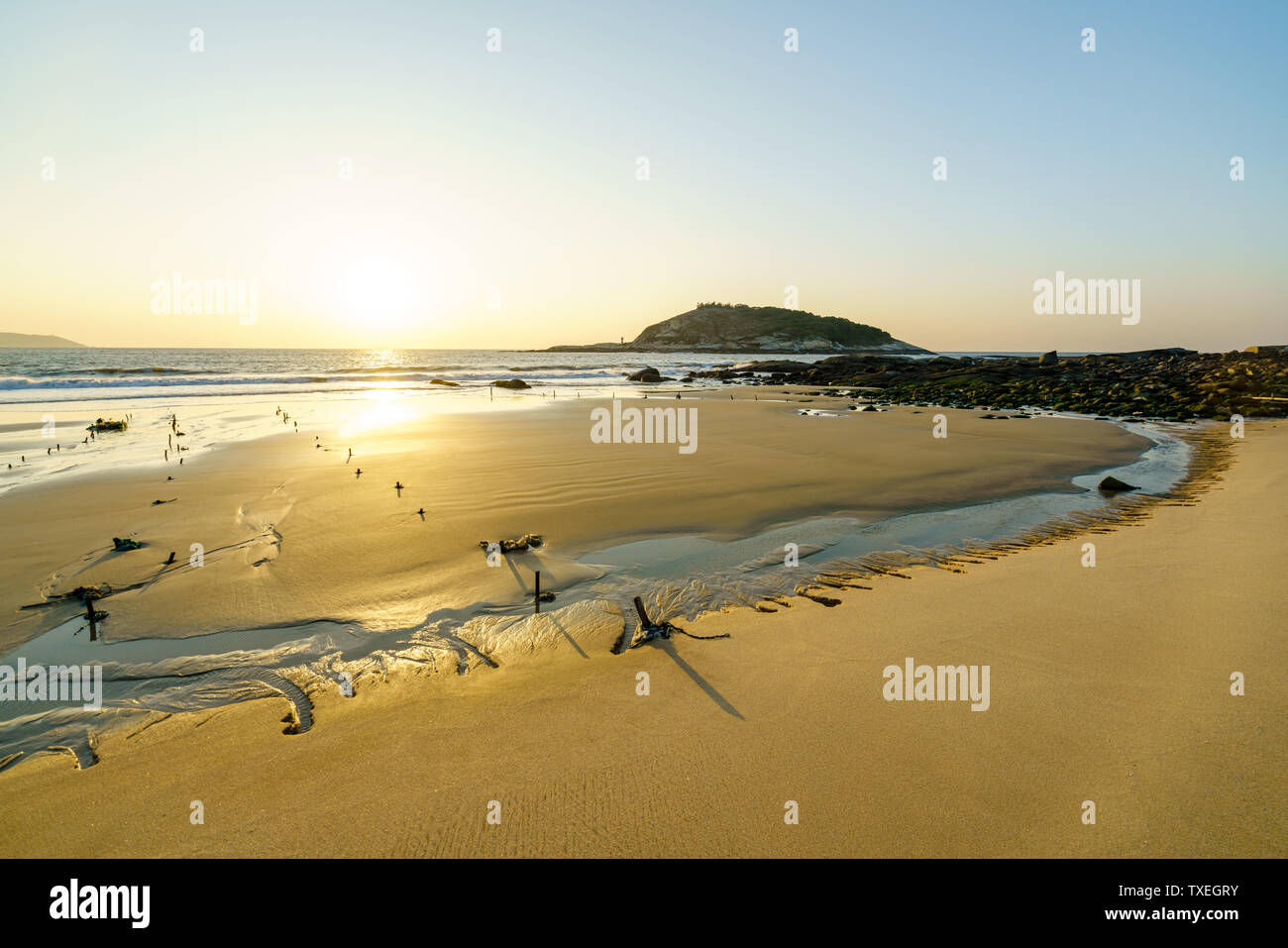 Dongshan Island Beach, Fujian Stock Photo - Alamy