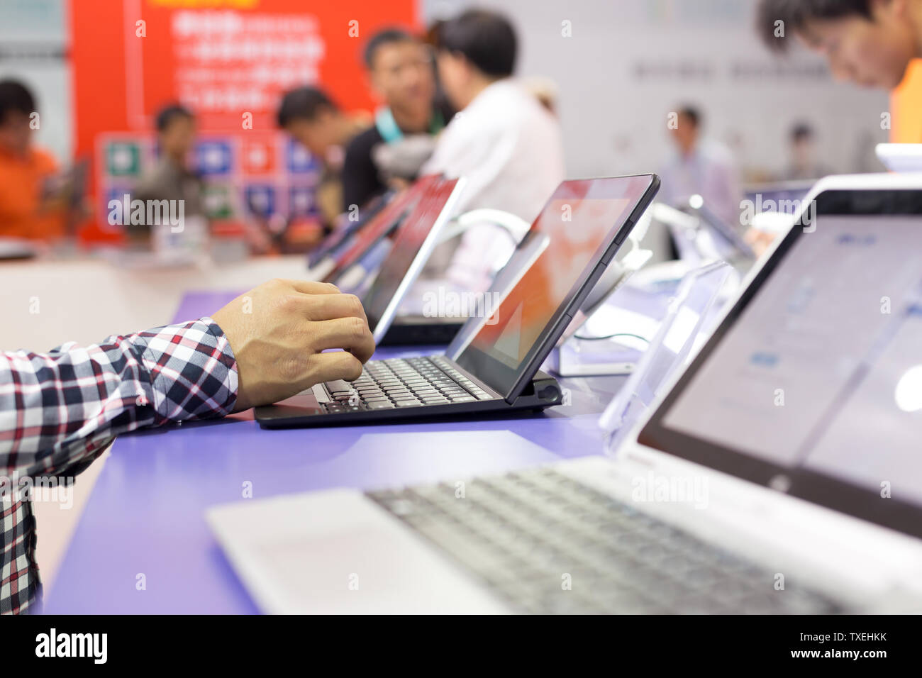 Modern photography on technology Stock Photo - Alamy