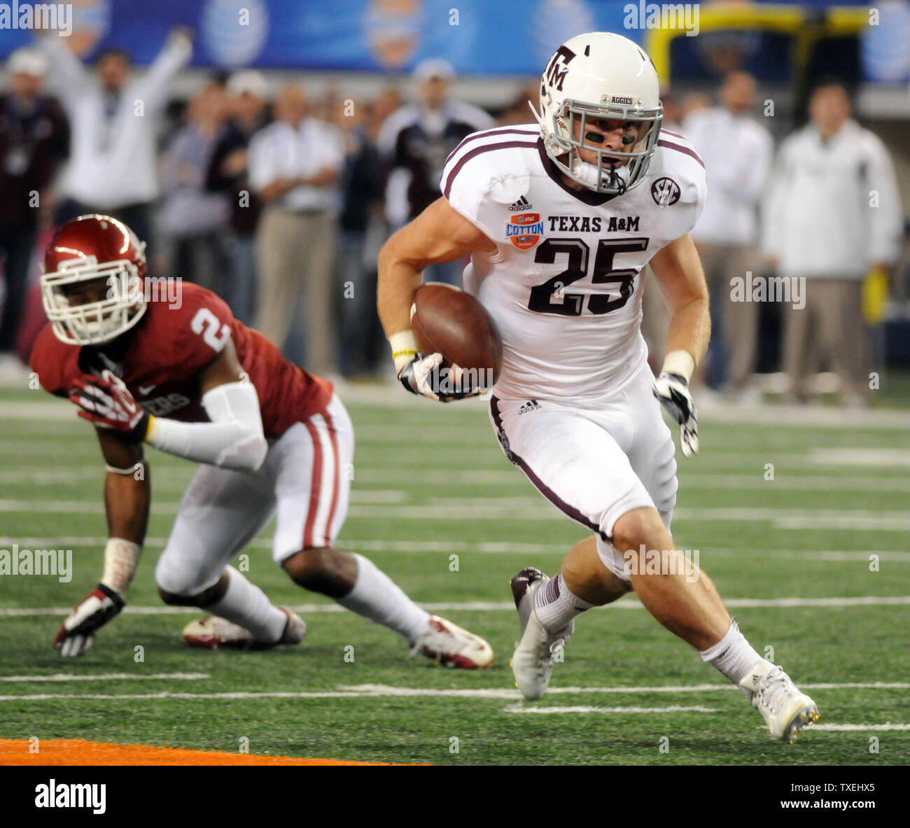 Texas A&M Aggies Ryan Swope scores a third quarter touchdown in the ...