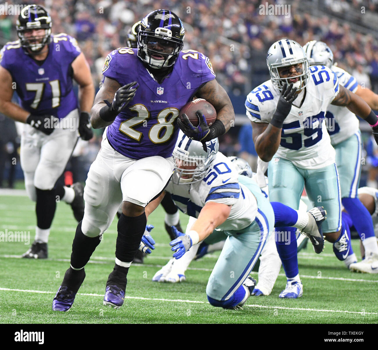 Baltimore Ravens Terrance West breaks free for a 18-yeard touchdown ...