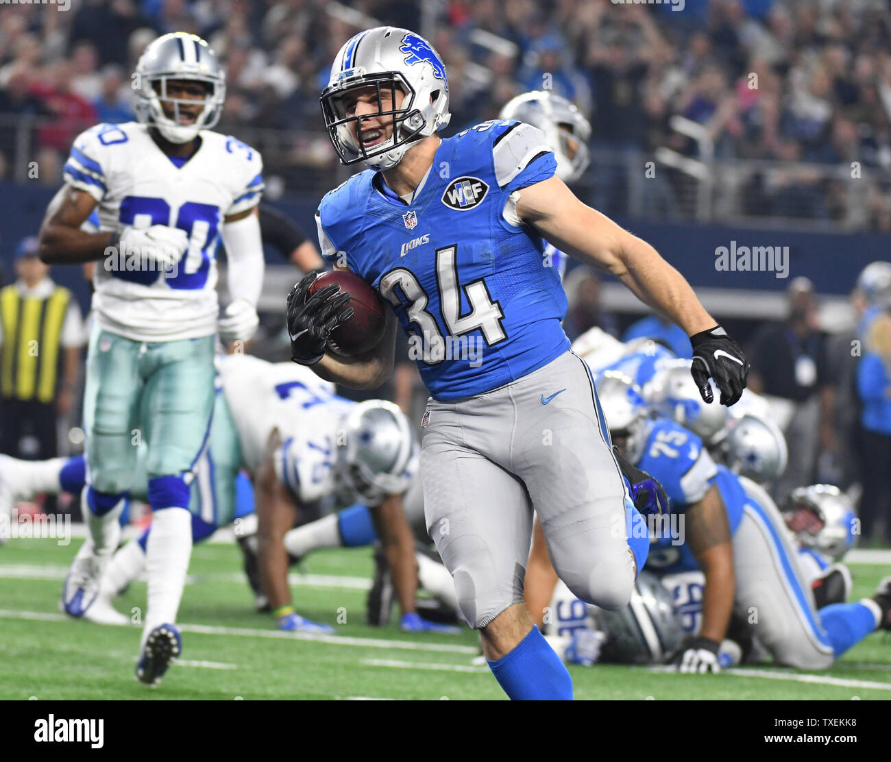 Zach zenner hi-res stock photography and images - Alamy