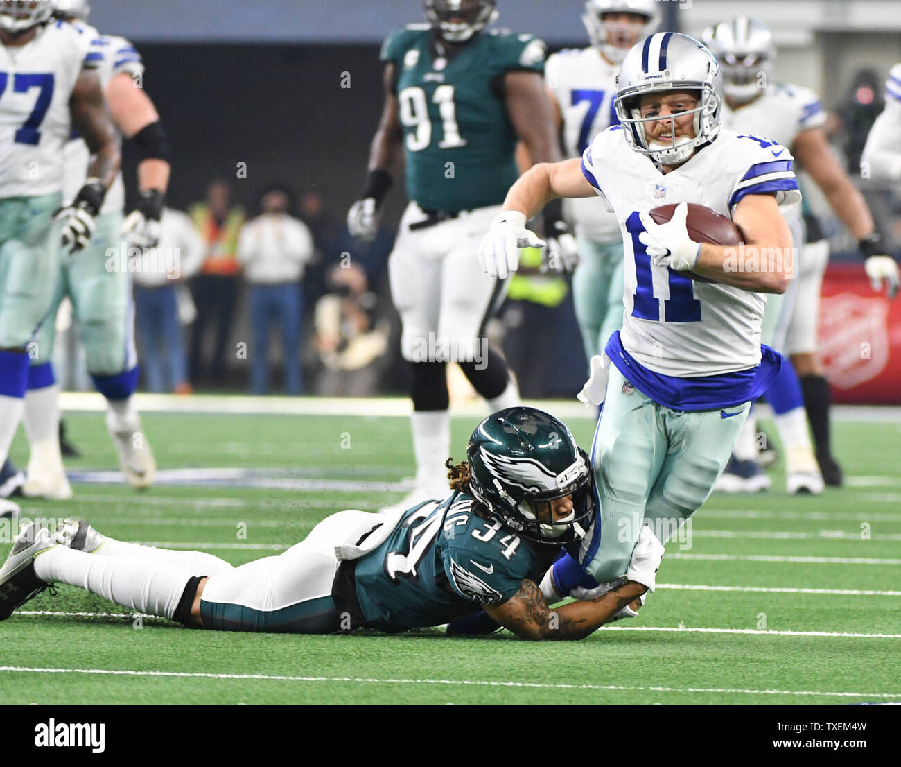 Dallas Cowboys Cole Beasley makes a 23-yard catch as Philadelphia ...
