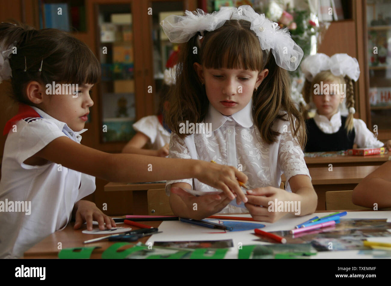 Russian president vladimir putin students hi-res stock photography and ...