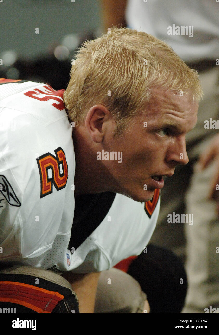 Tampa Bay Bucs quarterback Chris Simms (2) rests on the bench during ...