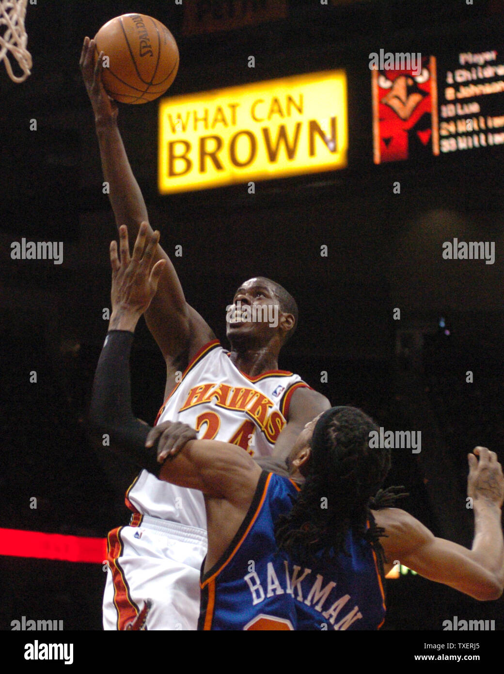 Marvin williams atlanta hawks hi-res stock photography and images - Alamy