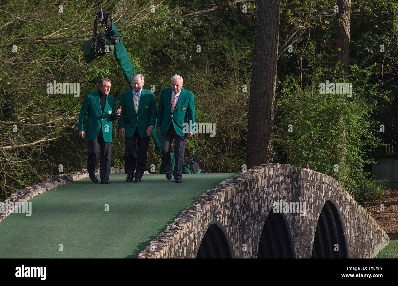 Augusta golf bridge hi-res stock photography and images - Alamy