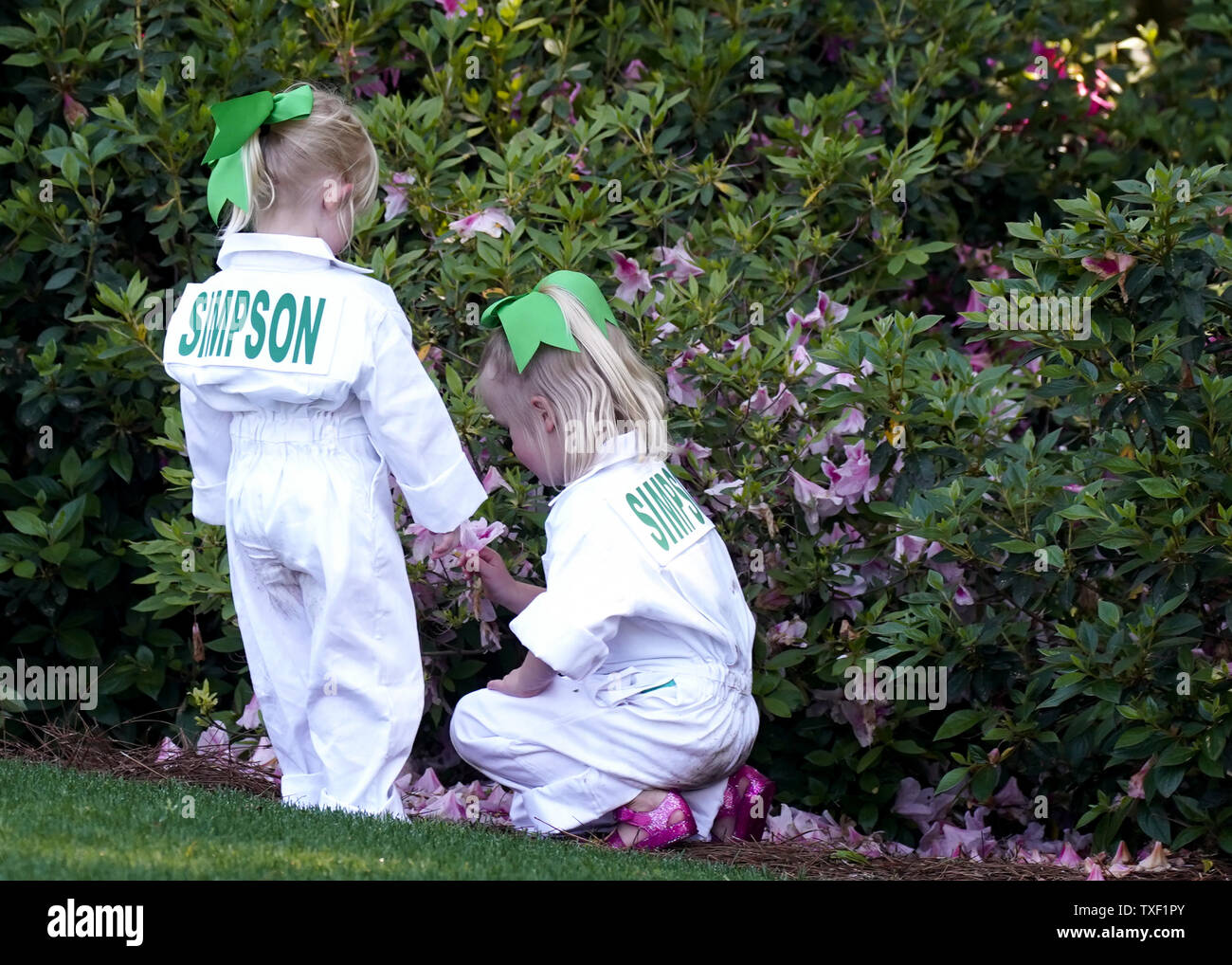 Daughters of Webb Simpson play in the Azalea at the Par 3 Contest on ...