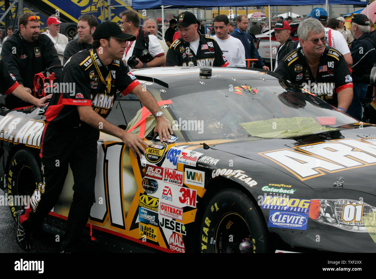 Army nascar hi-res stock photography and images - Alamy