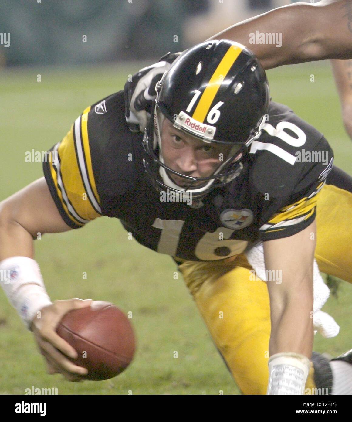 Pittsburgh steelers charlie batch hi-res stock photography and images ...