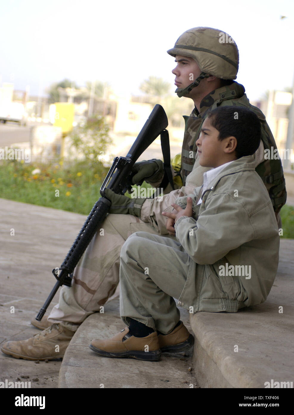 Iraqi medical professionals hi-res stock photography and images - Alamy