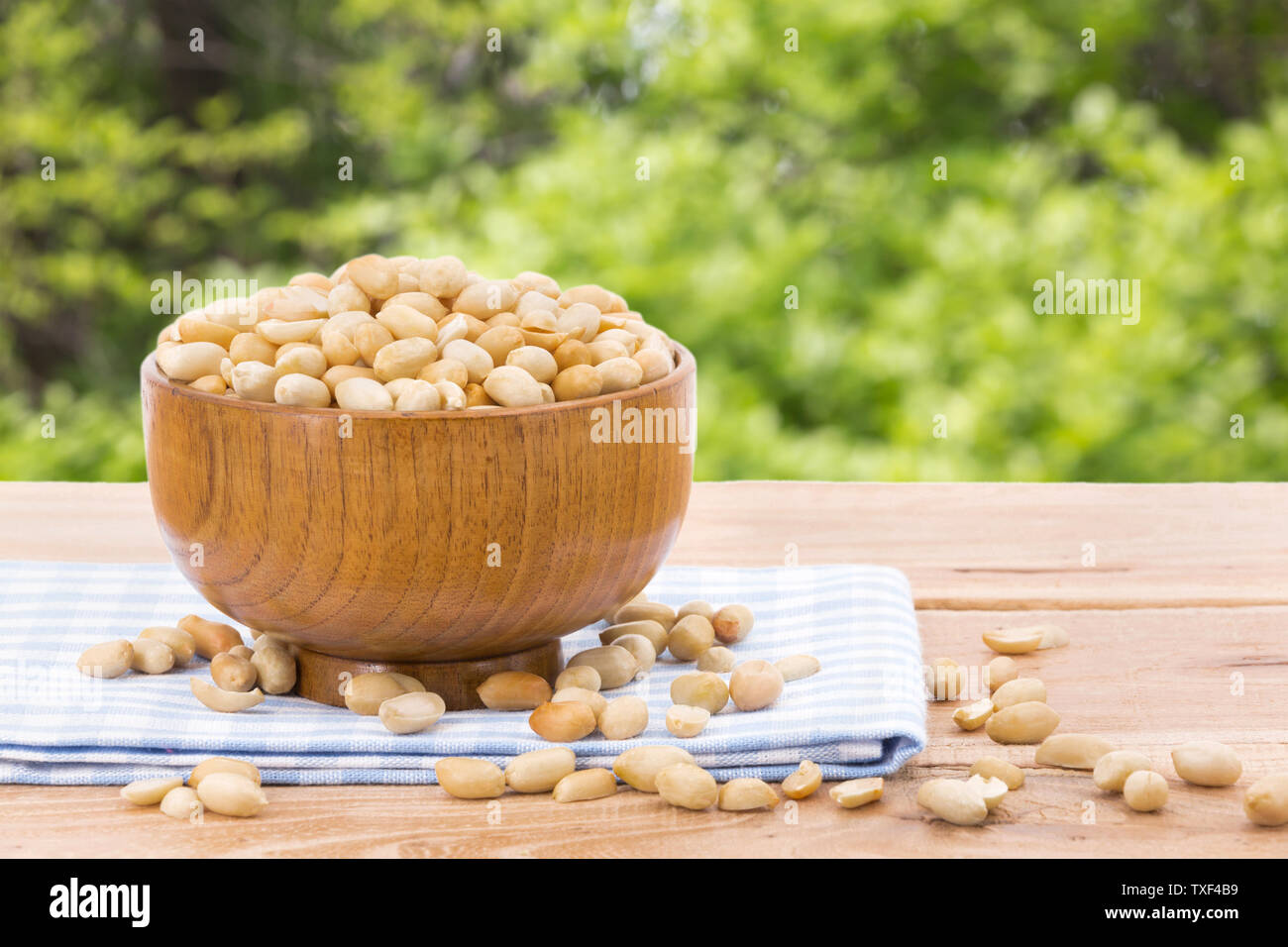 Specialty peanuts hi-res stock photography and images - Alamy
