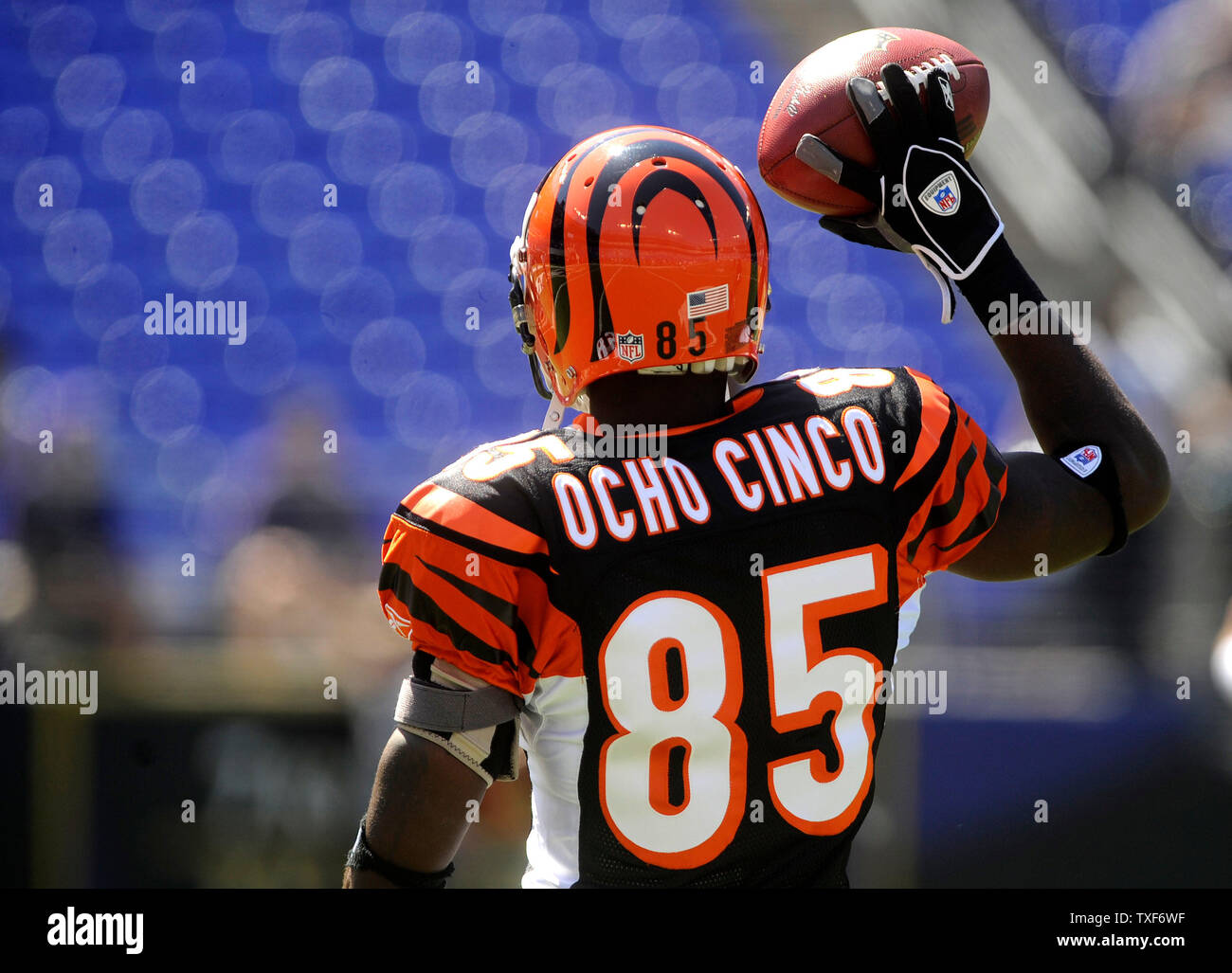 Cinco a ocho hi-res stock photography and images - Alamy