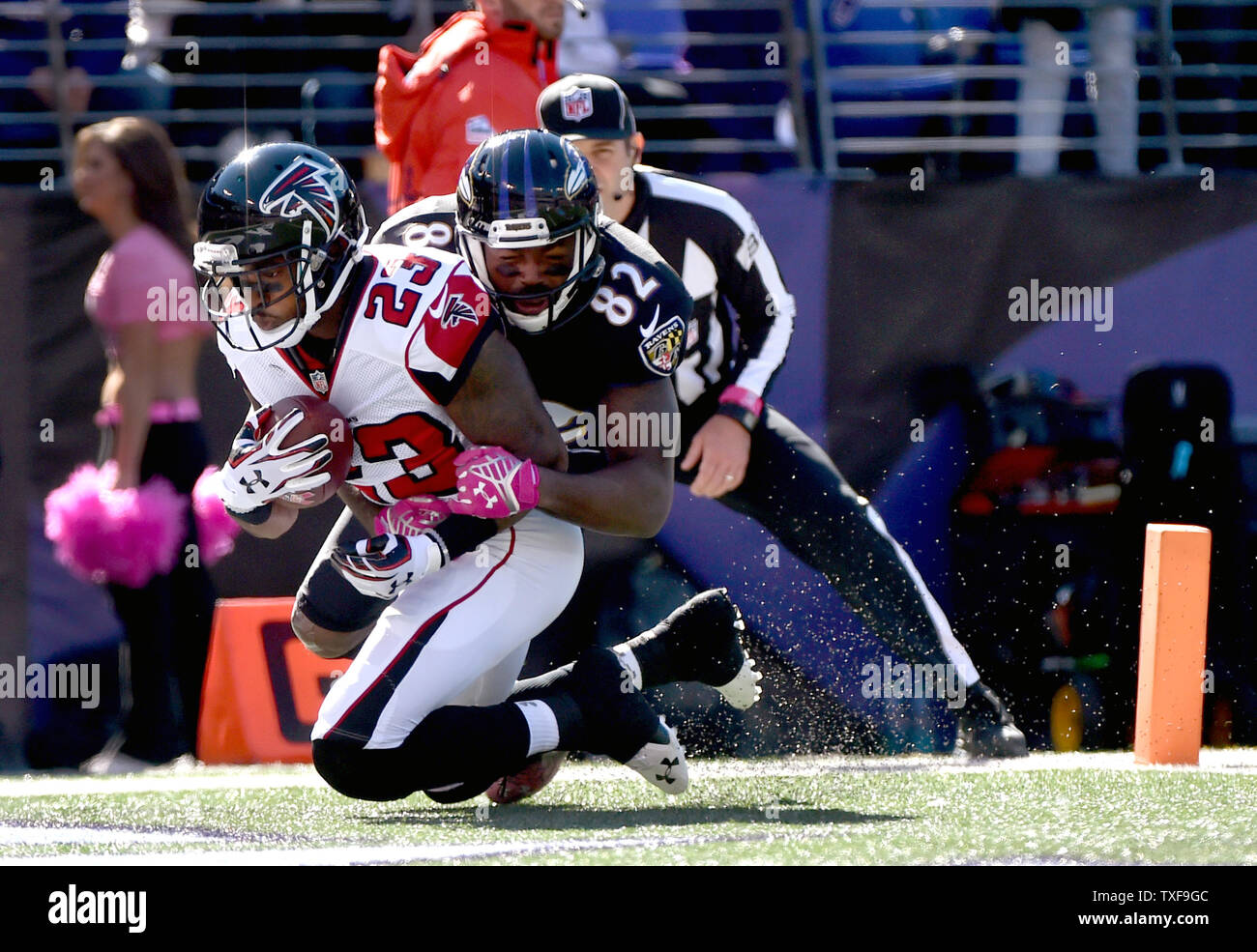 Robert alford hi-res stock photography and images - Alamy