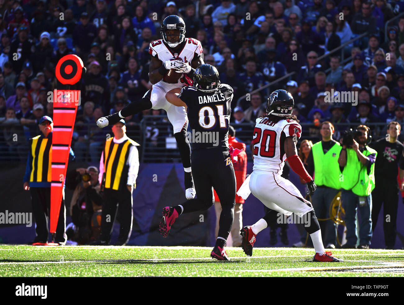 Robert alford hi-res stock photography and images - Alamy