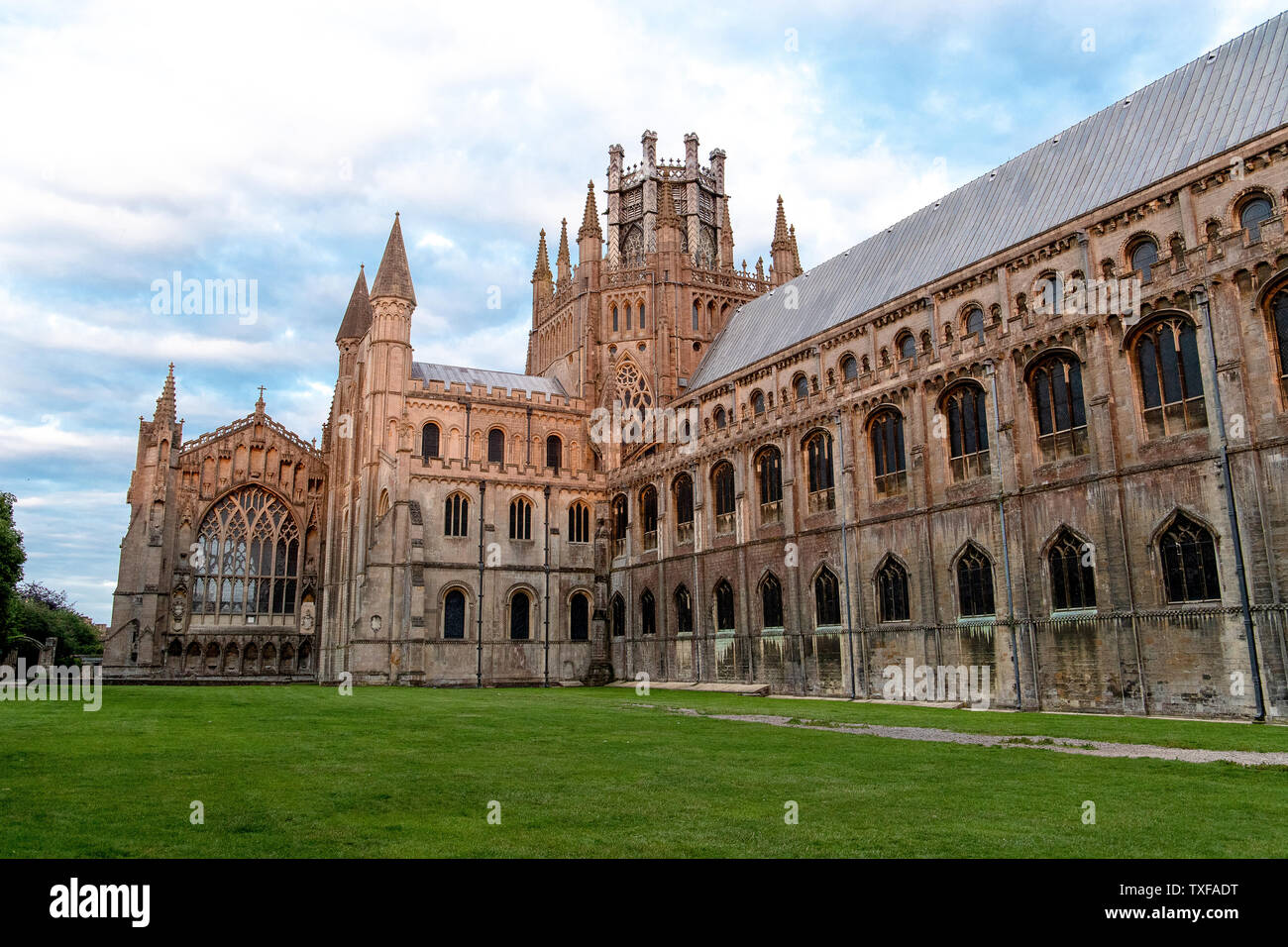 Octagon lantern tower ely cathedral hi-res stock photography and images ...