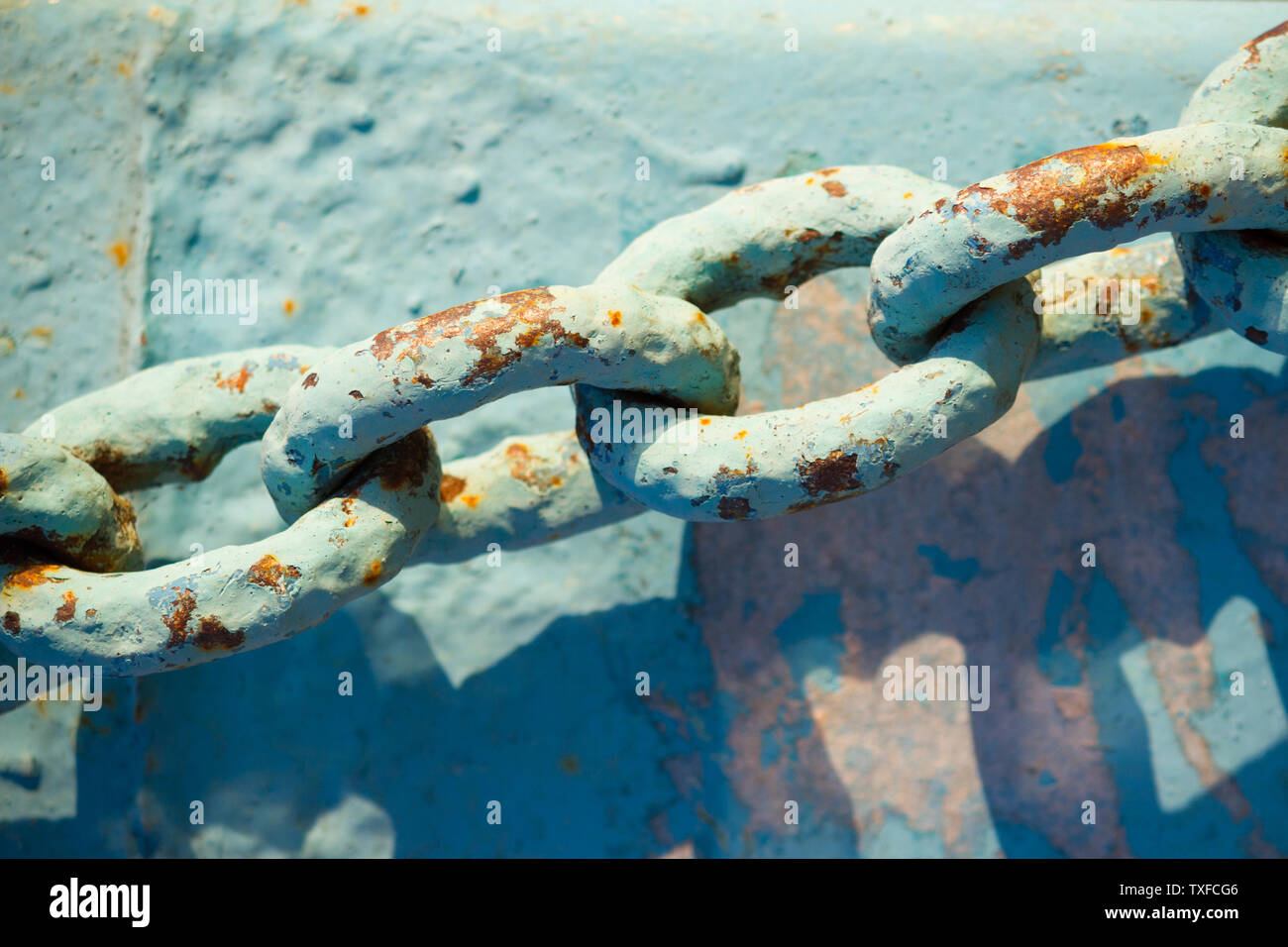 rustic old blue ship chain. close up Stock Photo - Alamy