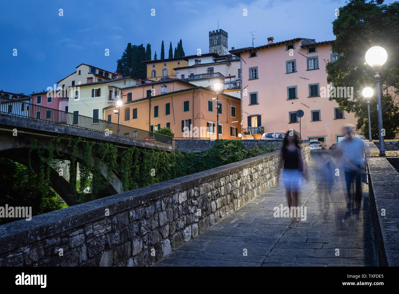 Ponte Vecchio bridge in Barga at night, Garfagnana, Tuscany, Italy ...