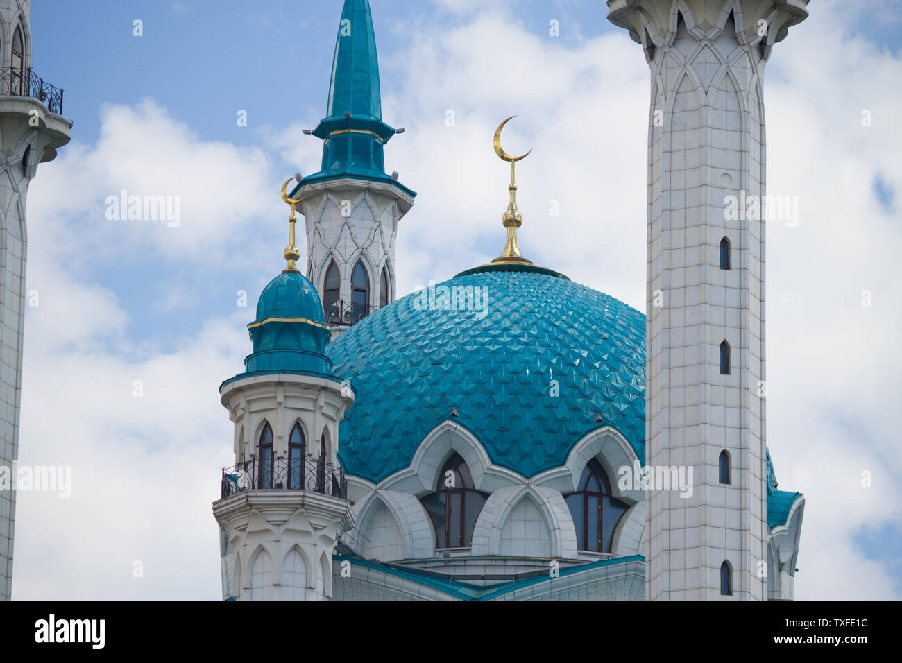 big beautiful mosque with blue roof Stock Photo - Alamy