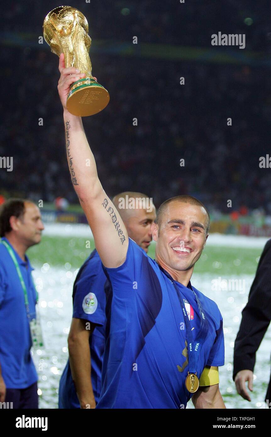 Fabio cannavaro world cup 2006 hi-res stock photography and images - Alamy