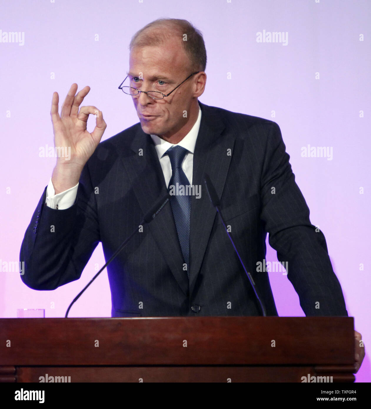 Dr thomas enders hi-res stock photography and images - Alamy