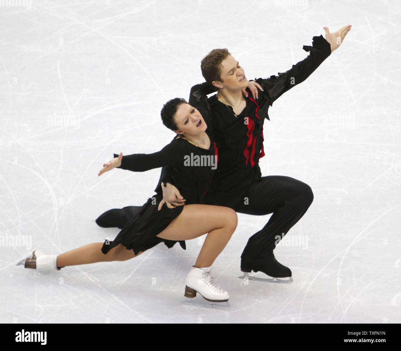 2010 olympics ice dance free dance hi-res stock photography and images ...