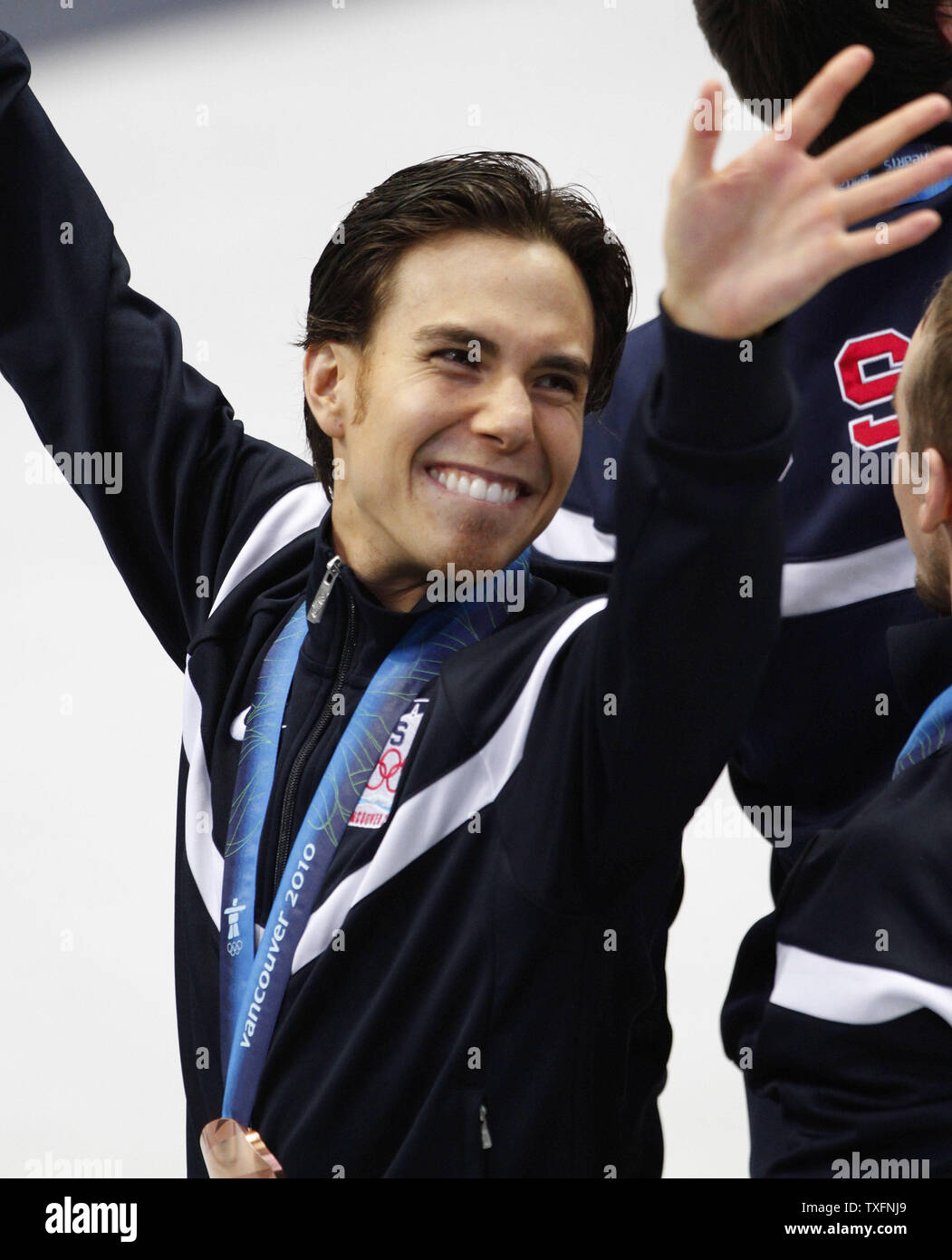 Apolo ohno medal hi-res stock photography and images - Alamy