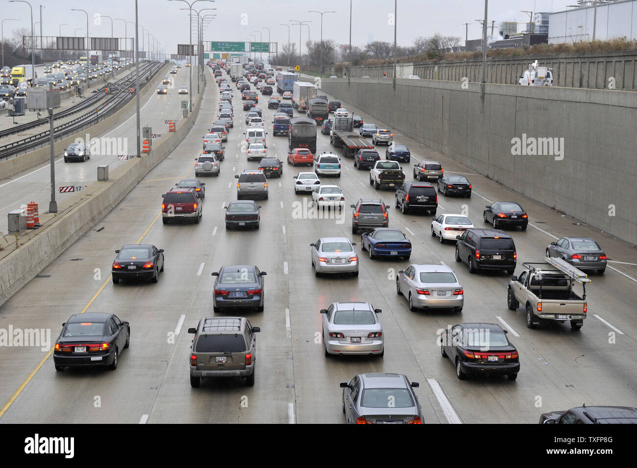 Traffic slowly makes its way towards downtown on November 24, 2010 in ...