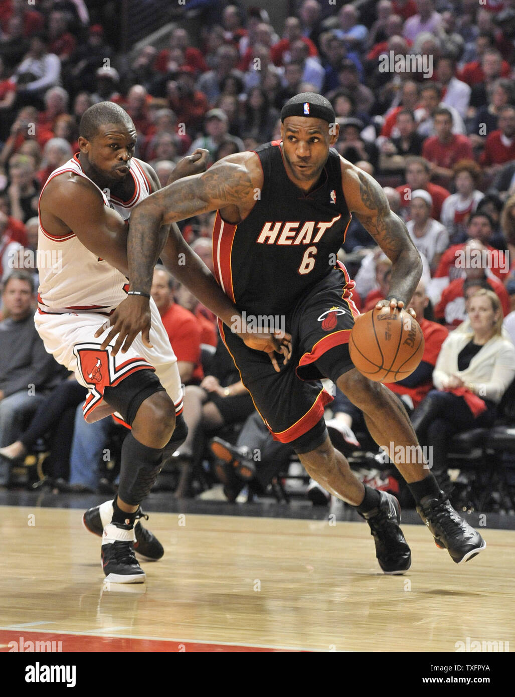 Luol deng heat hi-res stock photography and images - Alamy