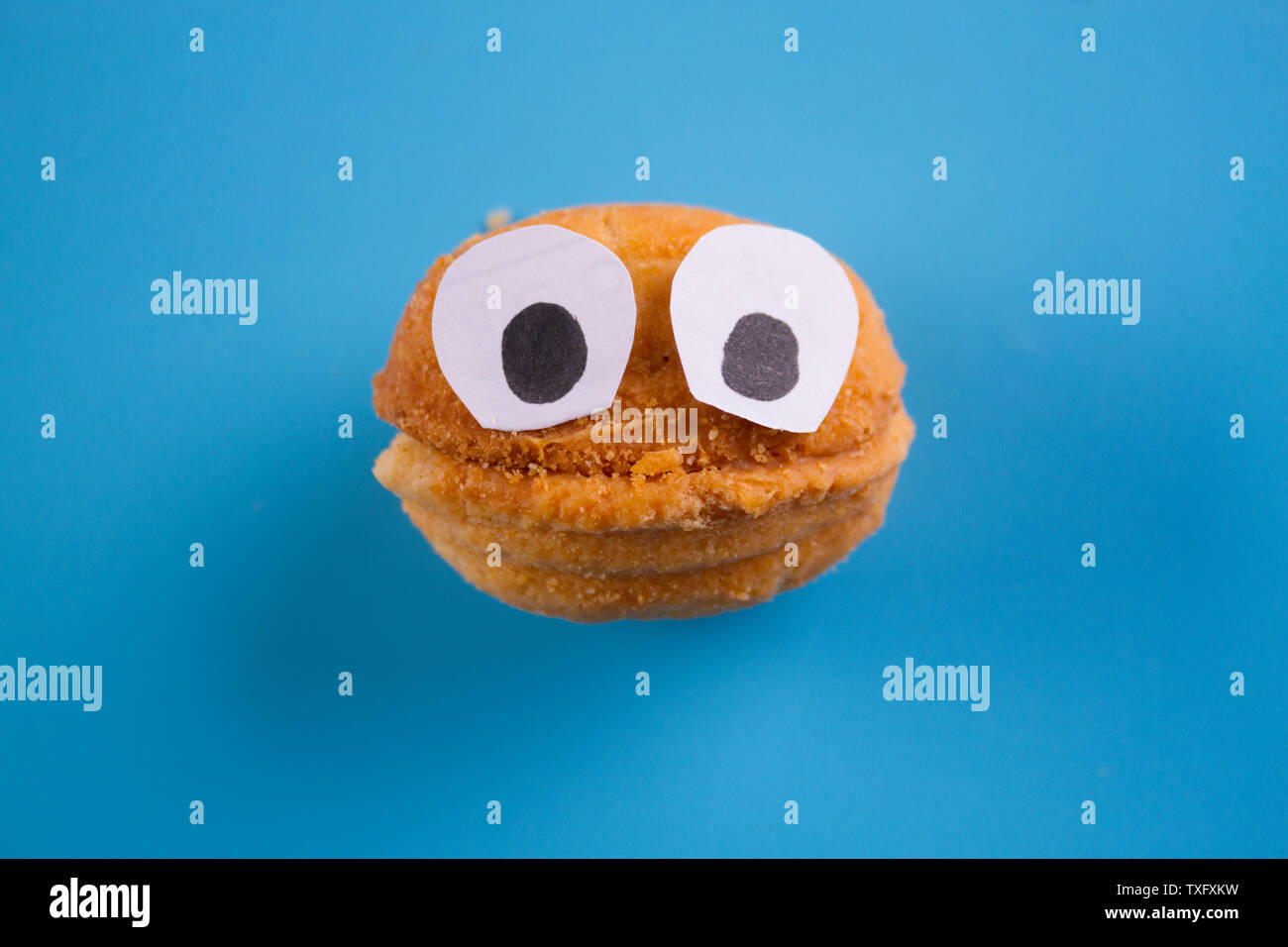cookies with nutella in a shape of a nut Stock Photo - Alamy