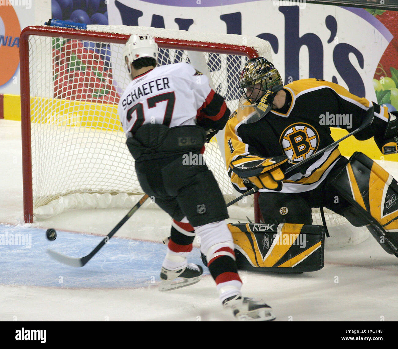 Peter mcmahon hi-res stock photography and images - Alamy