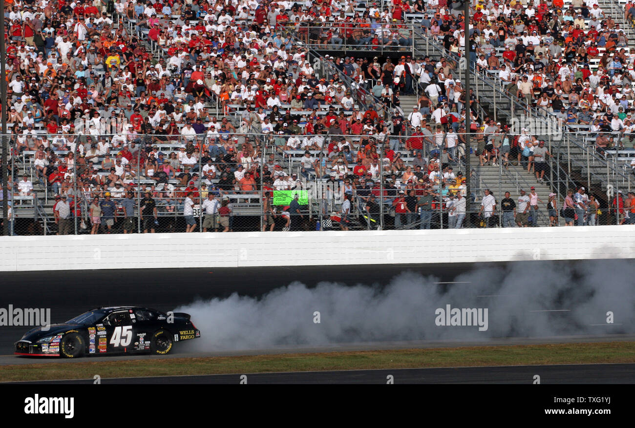 Kyle petty 2006 hi-res stock photography and images - Alamy