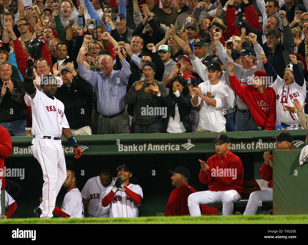 50th home run hi-res stock photography and images - Alamy