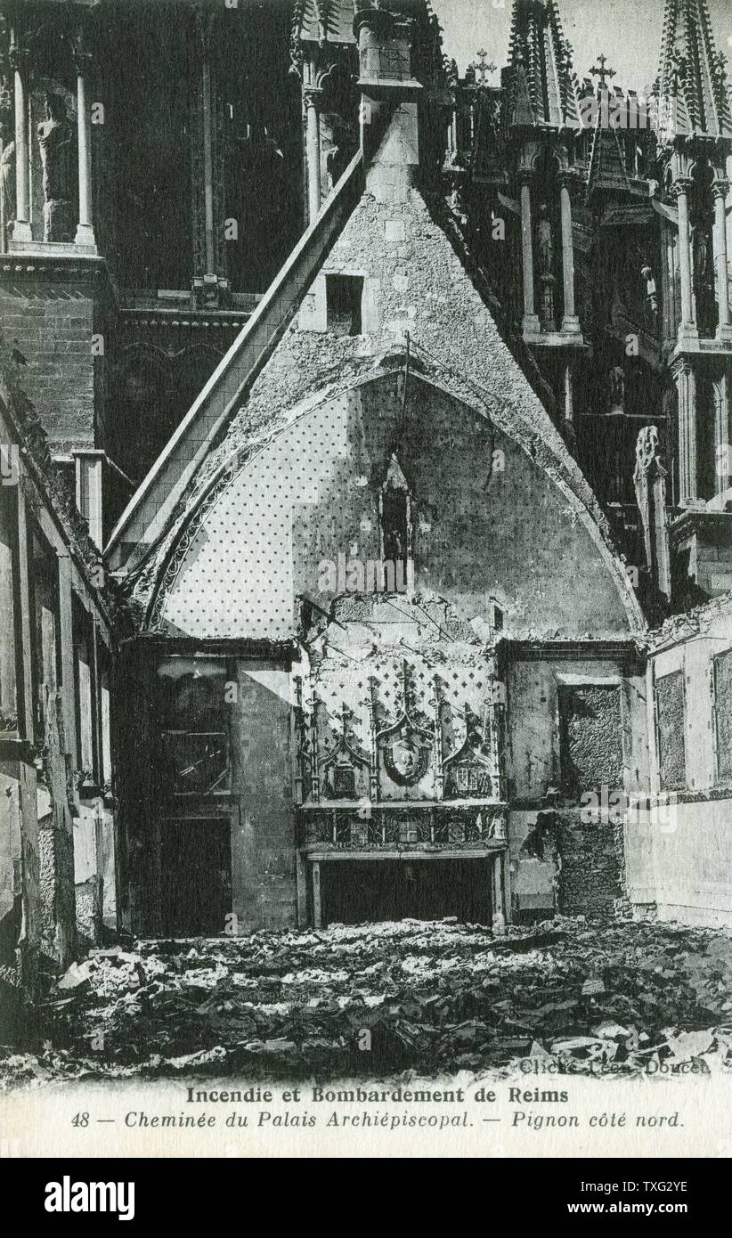 Postcard representing the ruins of the Reims cathedral (Our Lady of ...