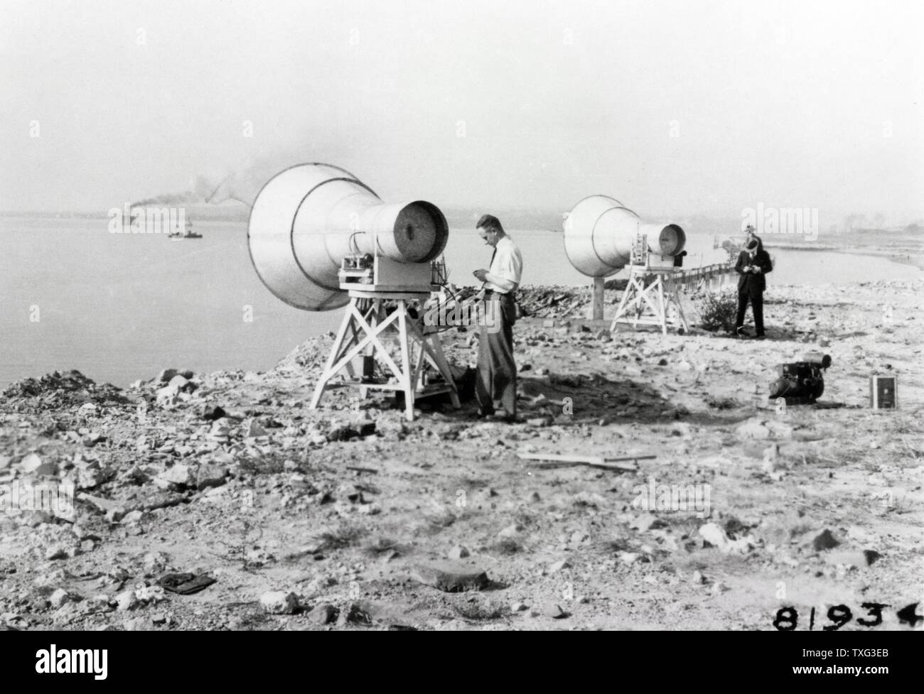 Radar technology from wwii hi-res stock photography and images - Alamy
