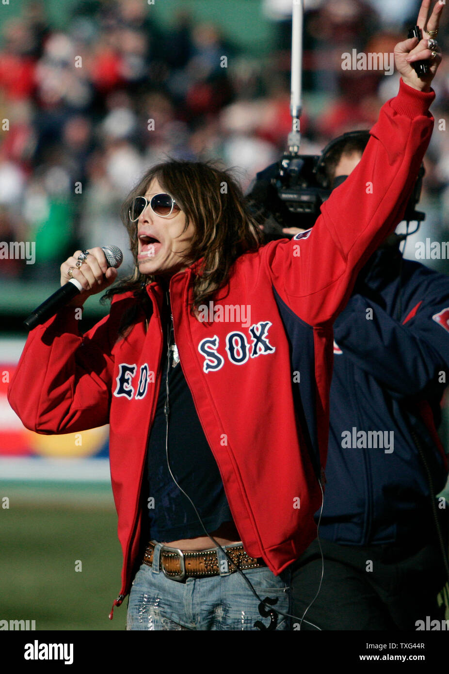 Aerosmith lead singer Steven Tyler sings 'God Bless America' during the ...