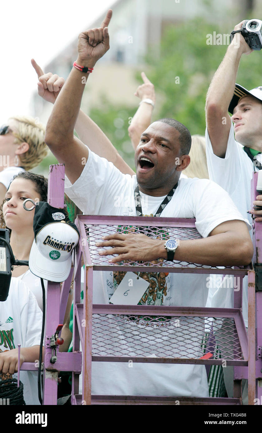 Doc rivers 2008 celtics hi-res stock photography and images - Alamy